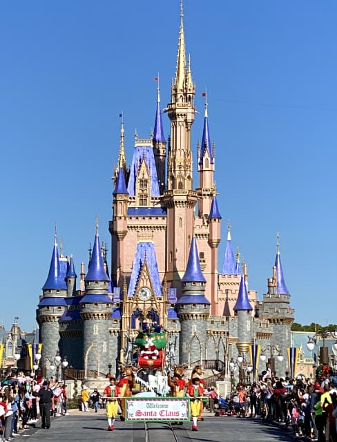 Disney VIP Tours Orlando | Private Disney Guides
